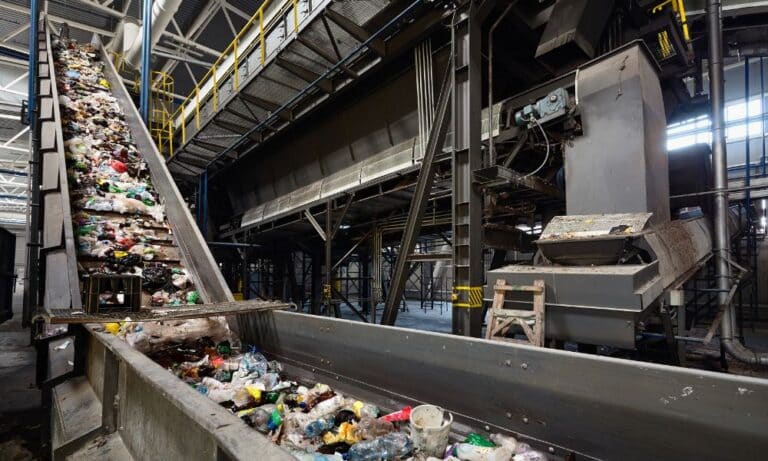 A Simple Guide to Conveyor Belt Tracking