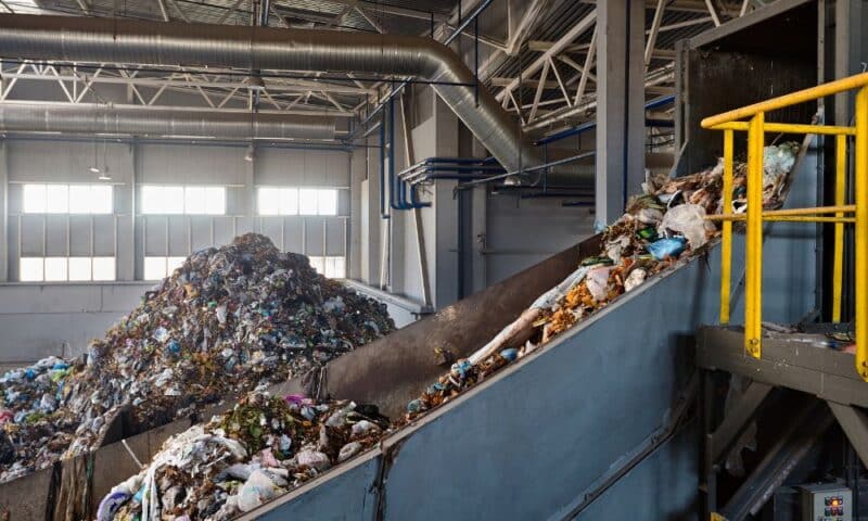 4 Do's and Don'ts of Conveyor Belt Safety